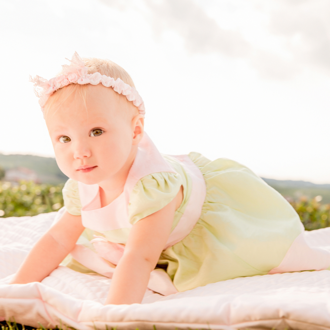 175 Middle Names for Paisley (Perfectly Cute, Sweetly Adorable) - Pribbles