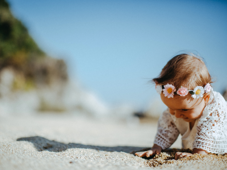 175 Middle Names for Paisley (Perfectly Cute, Sweetly Adorable) - Pribbles