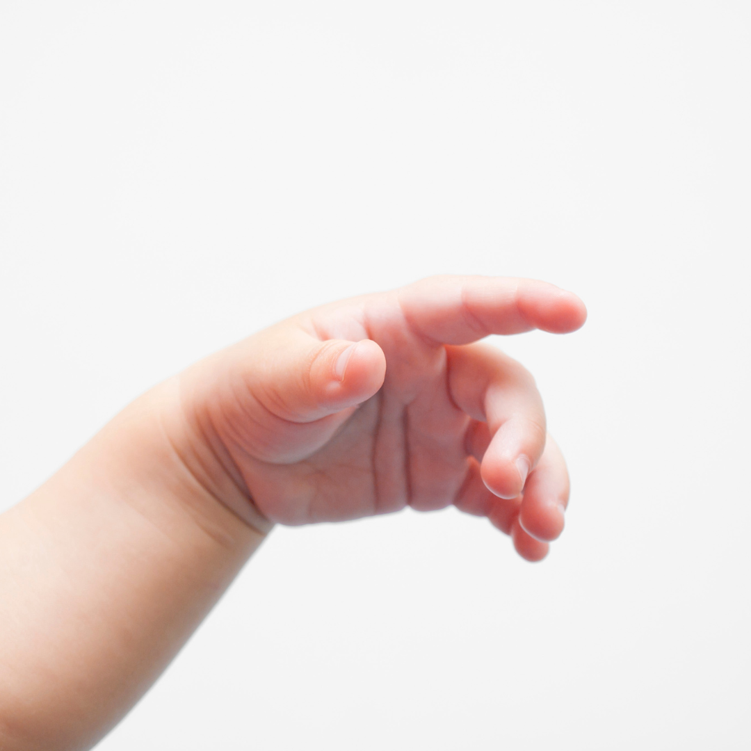 Easy Ways to Teach Baby to Sign (Step-by-Step Pictures + FREE PDF ...